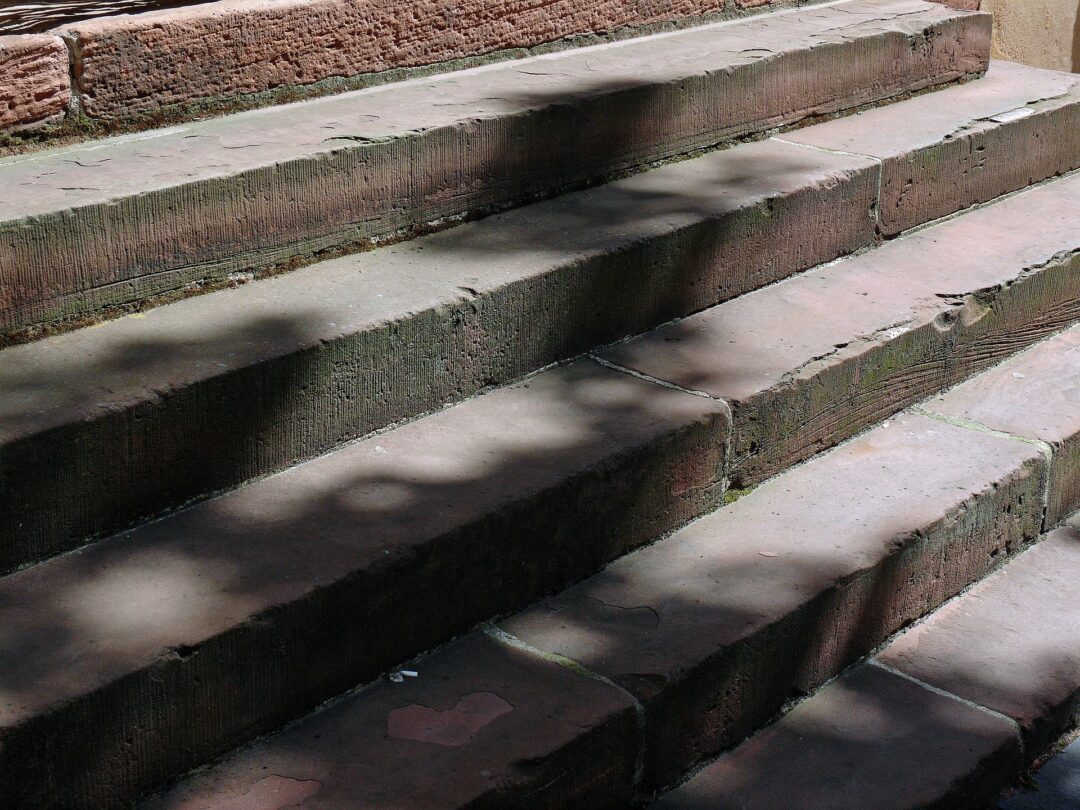 5 Things That Clumsy People Understand More Than Others – Alejandra's Life