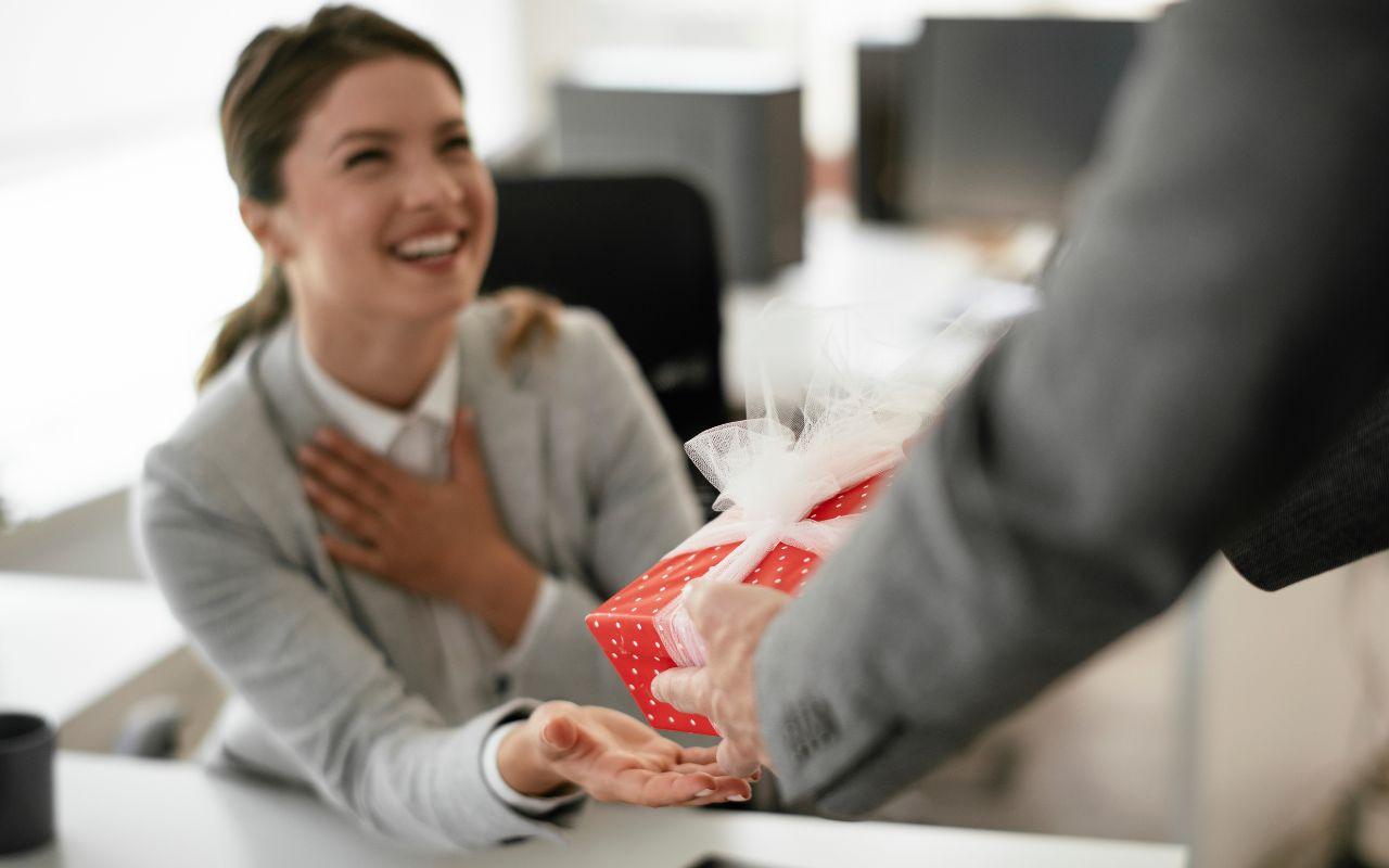 Creative Gift Ideas for Your Professional Network